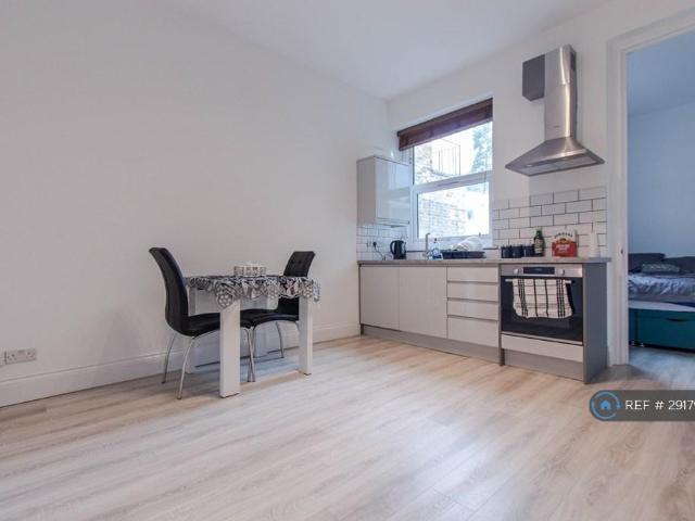 1 bedroom flat to rent