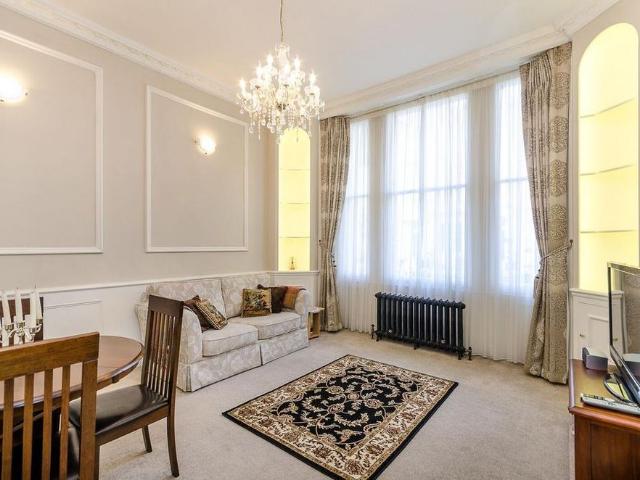 1 bedroom flat to rent