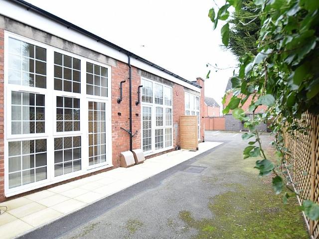 1 bedroom flat to rent