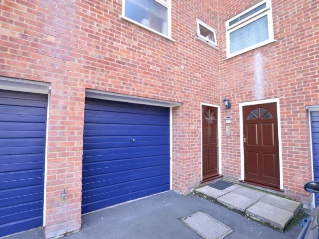 1 bedroom Flat To Rent