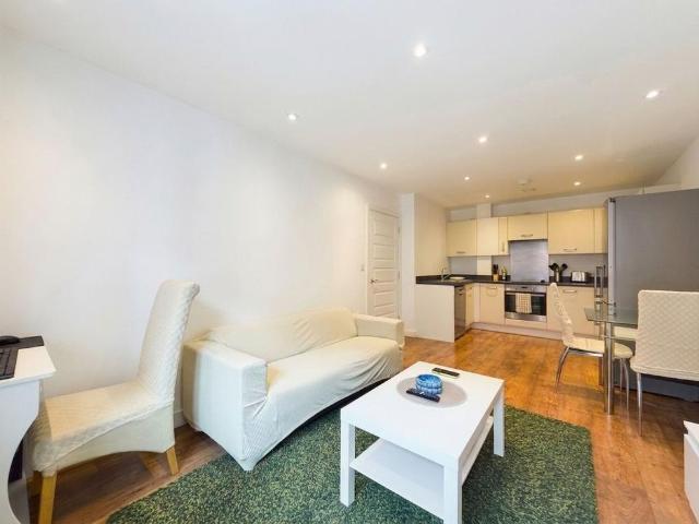 1 bedroom flat to rent