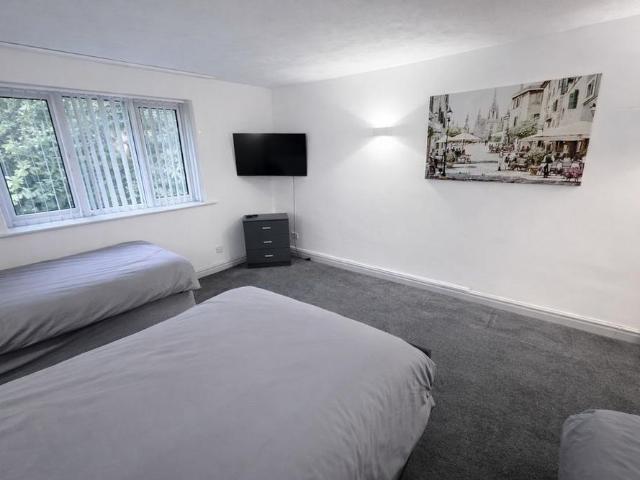 1 bedroom flat to rent