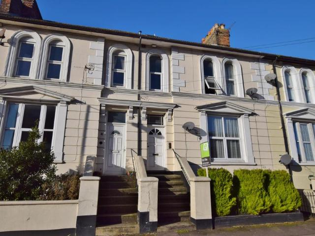1 bedroom flat to rent