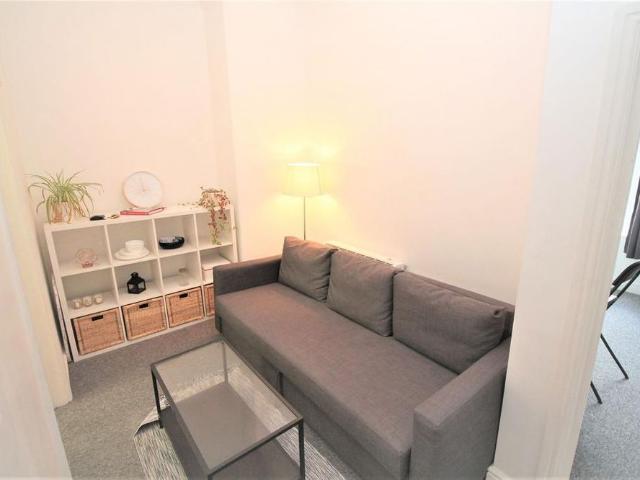 1 bedroom flat to rent