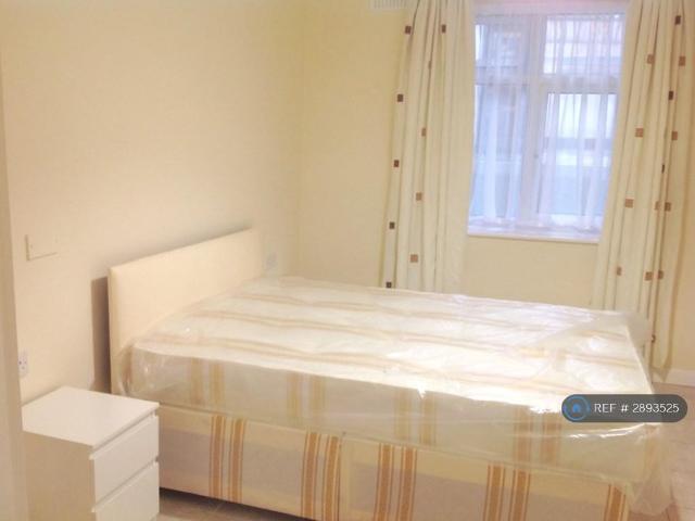 1 bedroom flat to rent