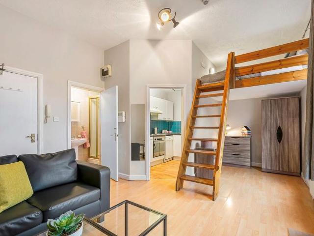 1 bedroom flat to rent