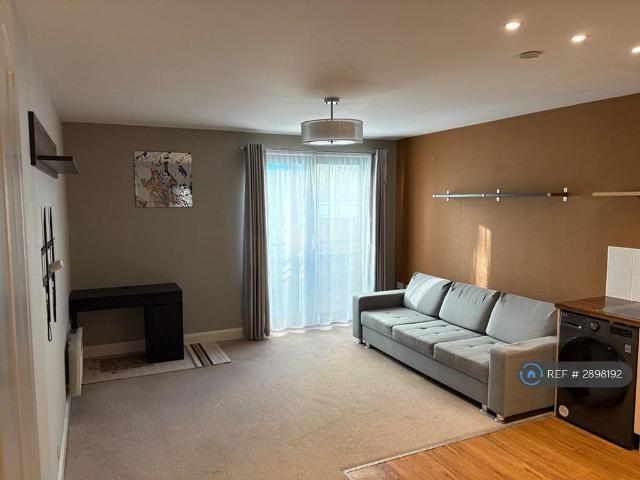 1 bedroom flat to rent