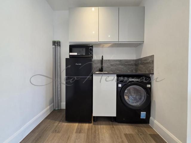 Studio to rent