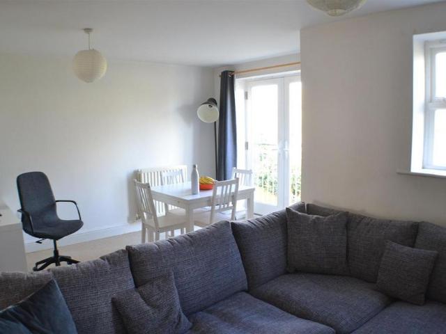 1 bedroom flat to rent