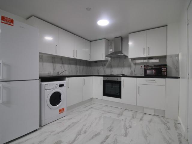 1 bedroom Flat To Rent