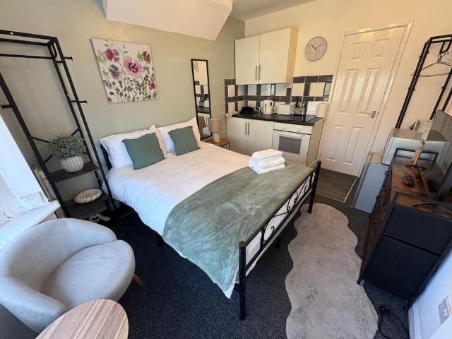 1 bedroom flat to rent