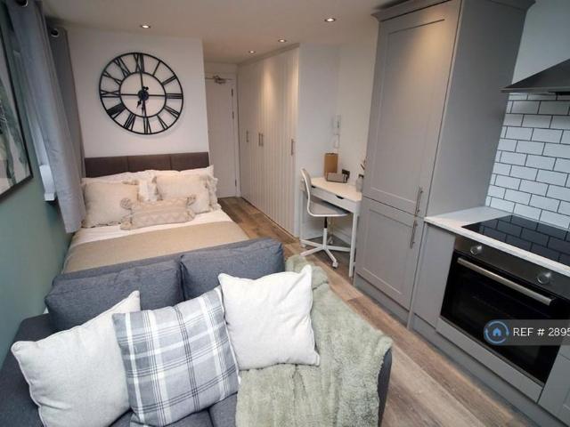 1 bedroom flat to rent