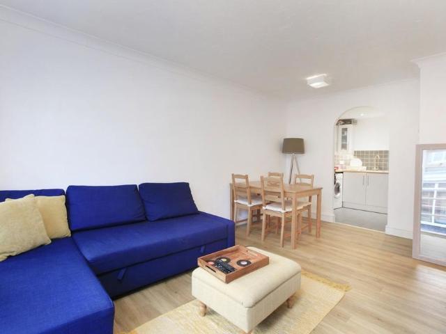 1 bedroom flat to rent