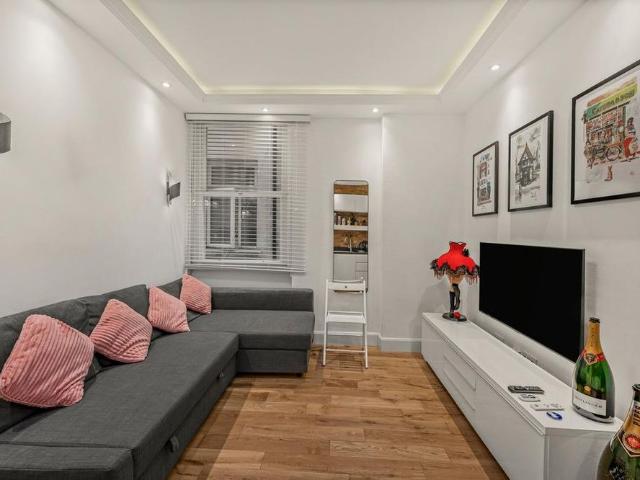 1 bedroom flat to rent