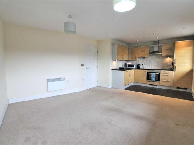 1 bedroom flat to rent