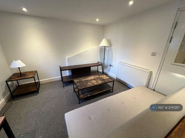 1 bedroom flat to rent