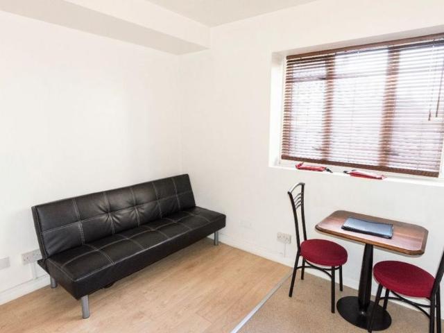 1 bedroom flat to rent