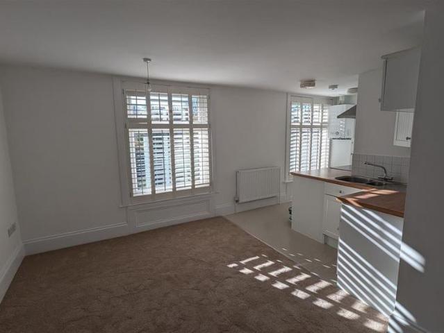 1 bedroom flat to rent