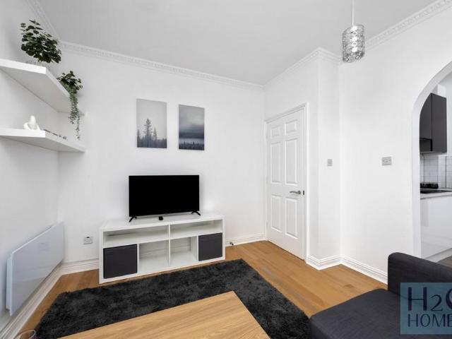 1 bedroom flat to rent
