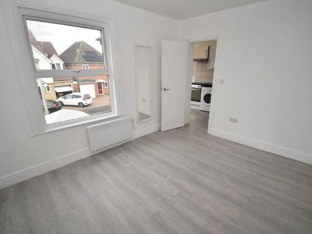 1 bedroom flat to rent