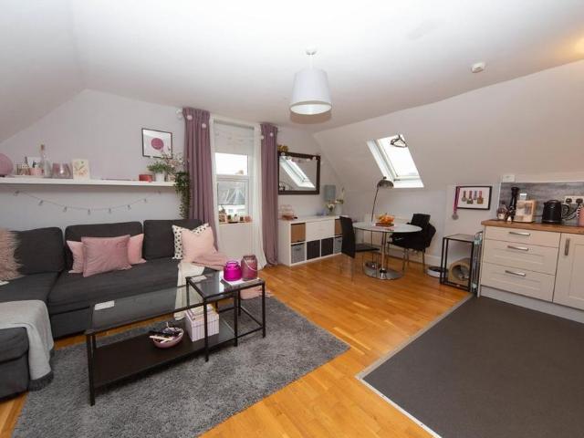 1 bedroom flat to rent