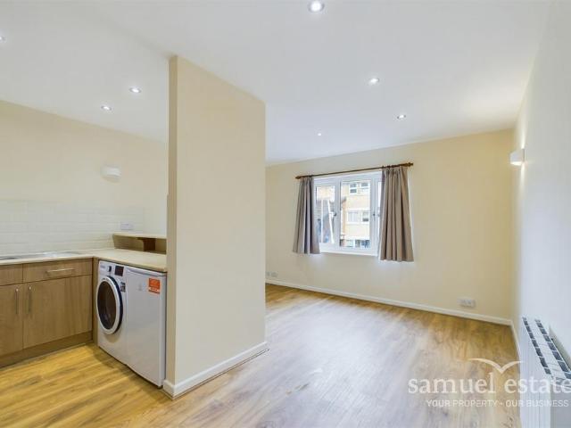 1 bedroom flat to rent