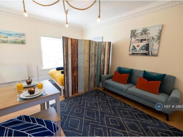 1 bedroom flat to rent