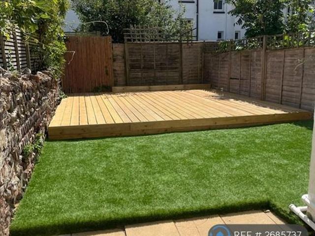 1 bedroom flat to rent