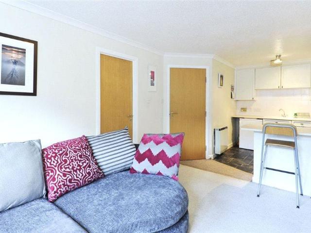 1 bedroom flat to rent