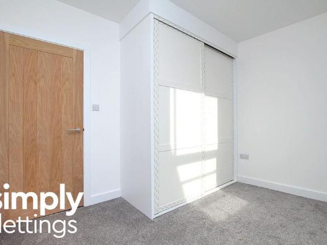 1 bedroom flat to rent