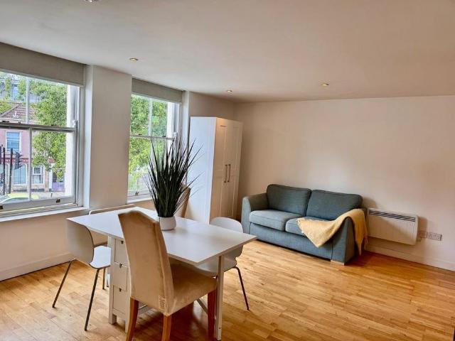 1 bedroom flat to rent