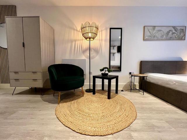 1 bedroom flat to rent