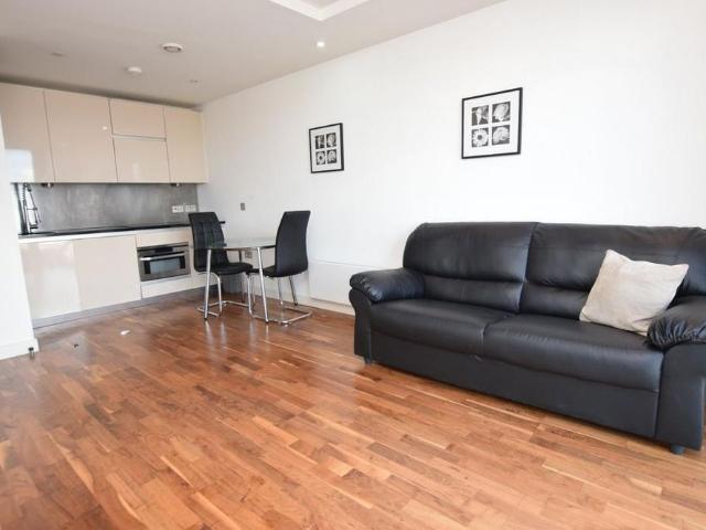 1 bedroom flat to rent