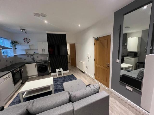 1 bedroom flat to rent