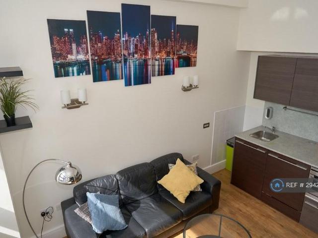 1 bedroom flat to rent