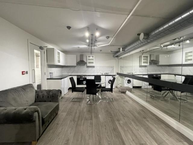 1 bedroom flat to rent