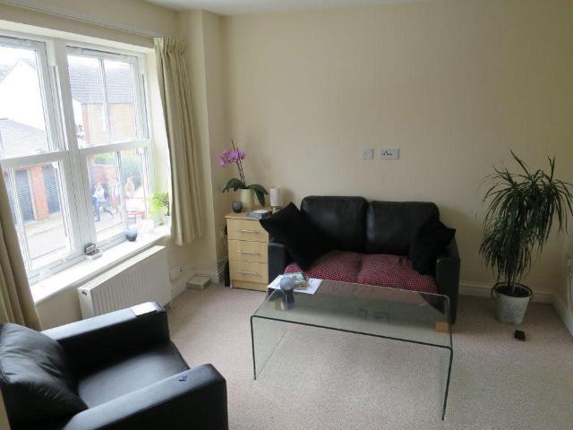 1 bedroom flat to rent