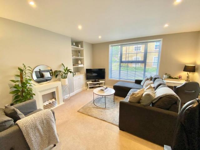 1 bedroom Flat To Rent