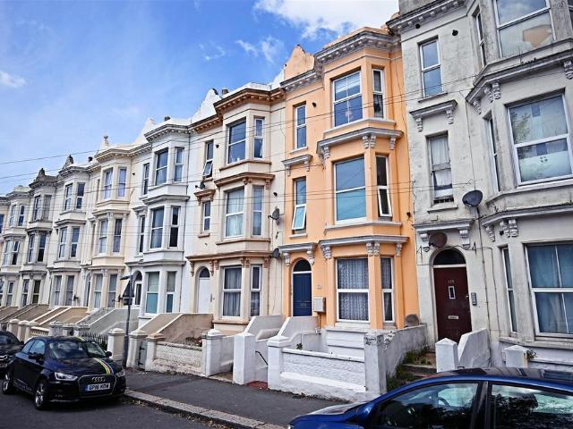1 bedroom flat to rent