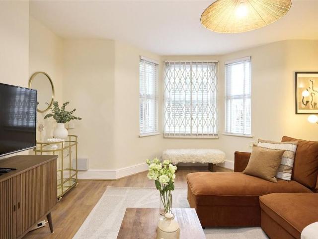 1 bedroom flat to rent