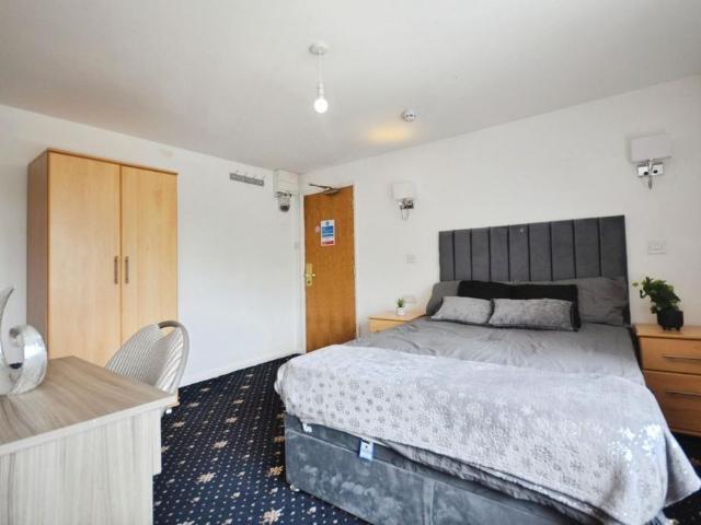 1 bedroom Flat To Rent