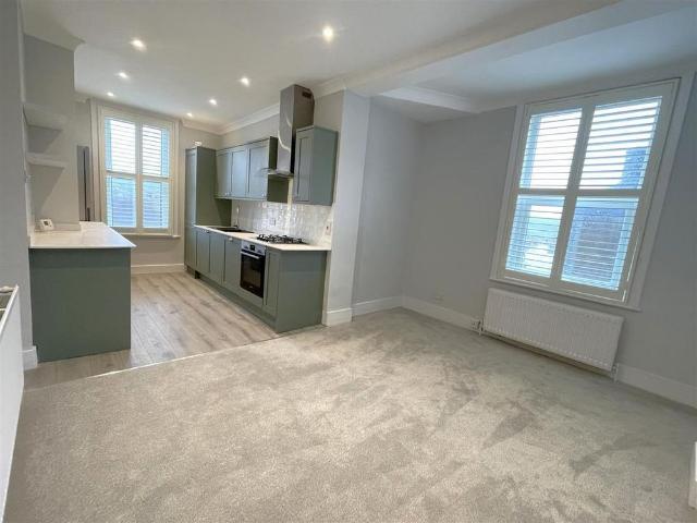 1 bedroom flat to rent