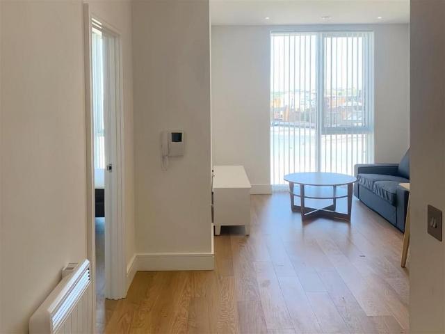 1 bedroom flat to rent