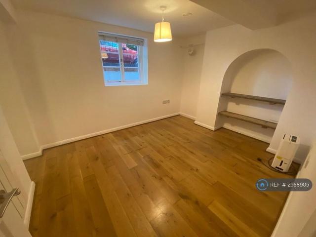 1 bedroom flat to rent