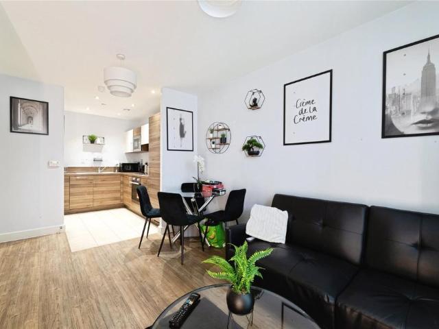 1 bedroom flat to rent