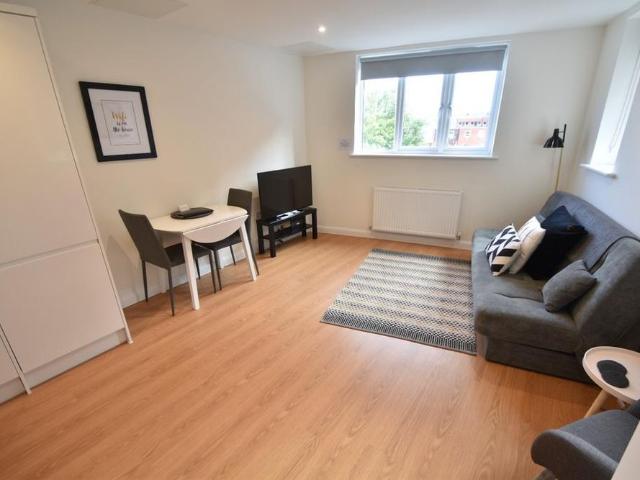 1 bedroom flat to rent