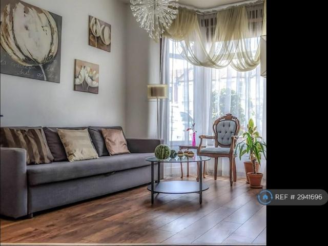 1 bedroom flat to rent