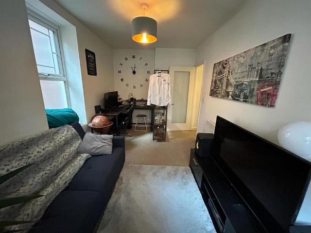 1 bedroom flat to rent