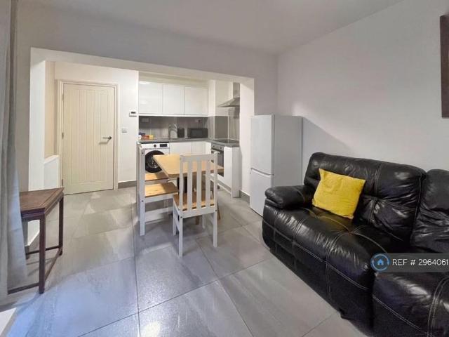 1 bedroom flat to rent