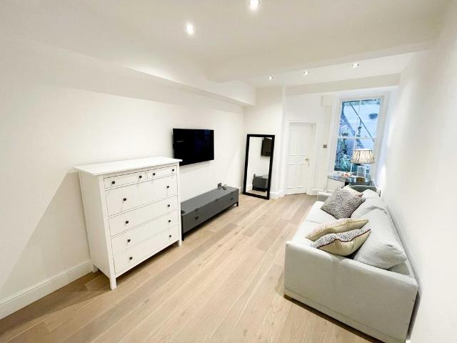 1 bedroom flat to rent